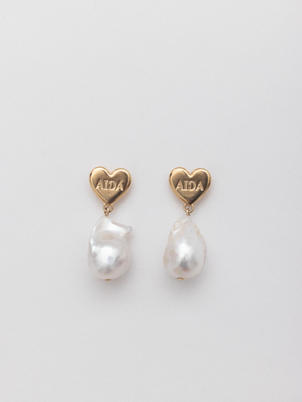 Aida Heart Pearl Earrings